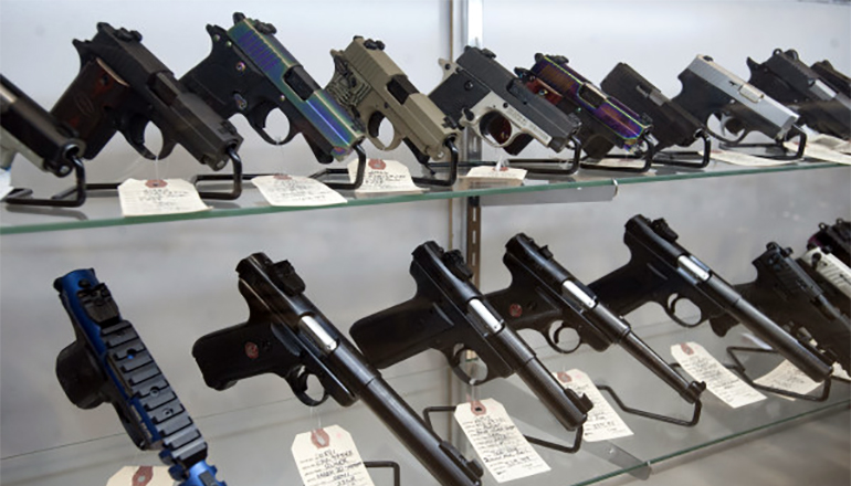 Missouri man pleads guilty to illegally possessing firearms, including ...