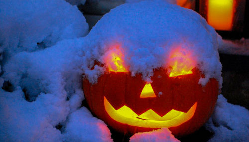 Snow falls in Trenton on Halloween for the first time