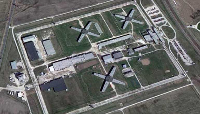 Inmate on dialysis bleeds to death while serving life sentence in ...